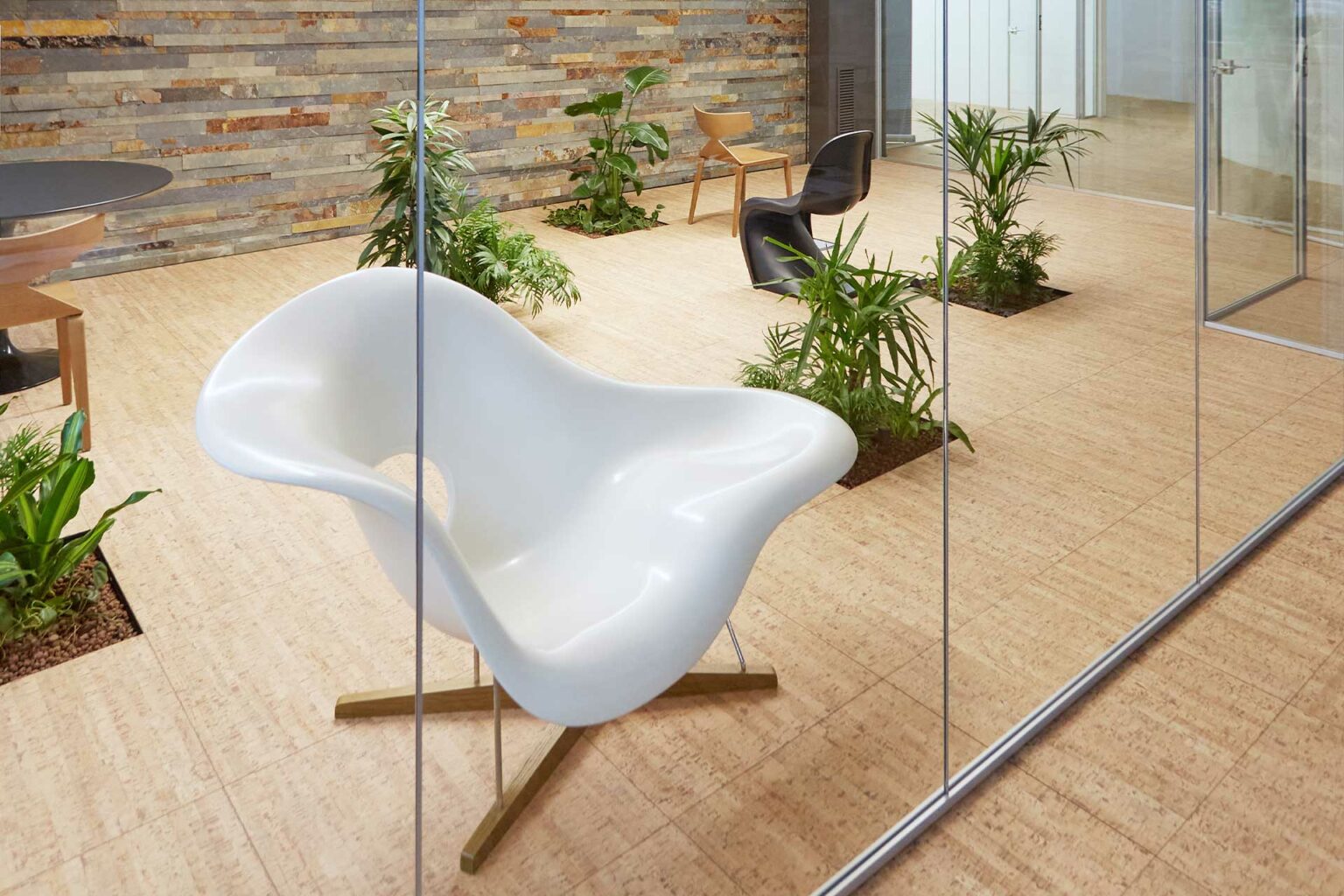 Floora, green areas in indoor spaces