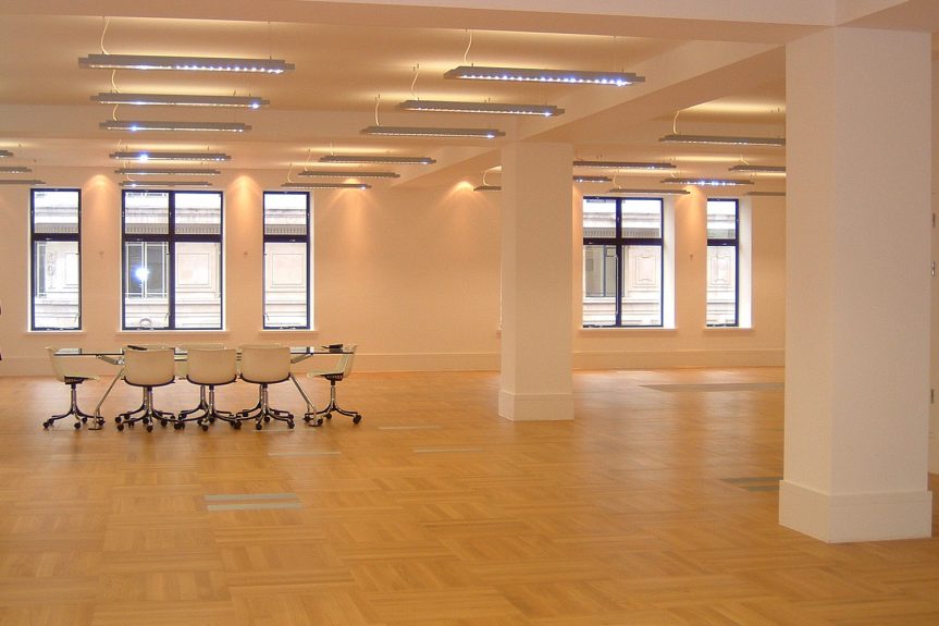 Raised floor with parquet covering | Nesite